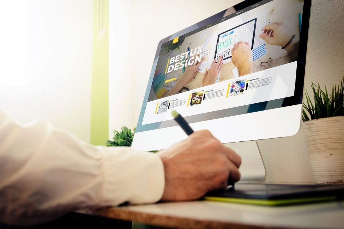 17 Ideal Peaceful Jobs For Introverts With Anxiety