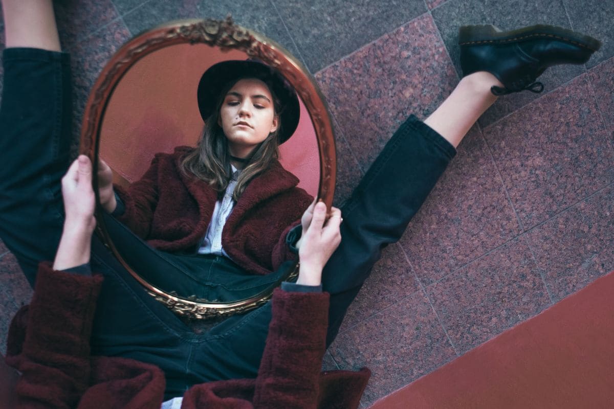 Introvert Quotes: 100+ Sayings And Quotes For Introspective People