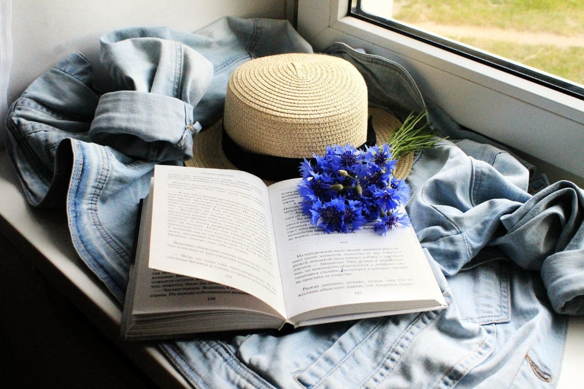 18 Best Hobbies For Introverts: Things To Do Alone