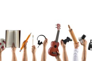 18 Best Hobbies For Introverts: Things To Do Alone