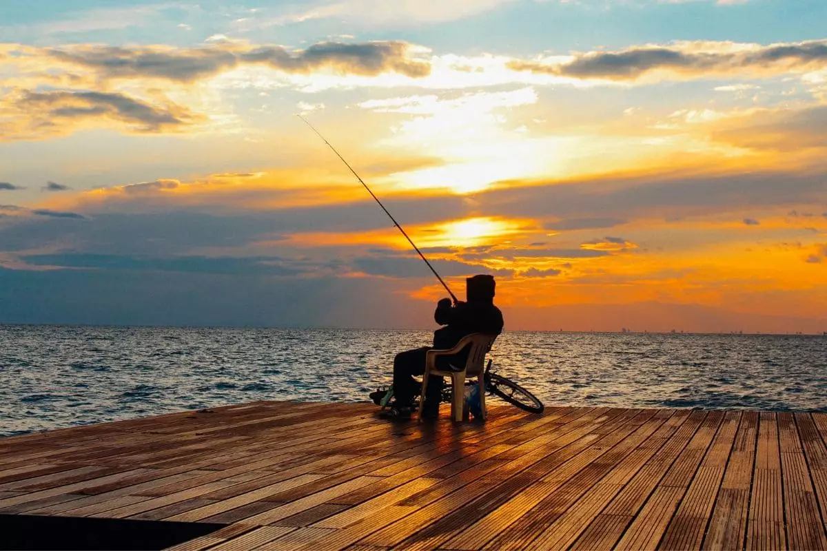 18 Best Hobbies For Introverts: Things To Do Alone