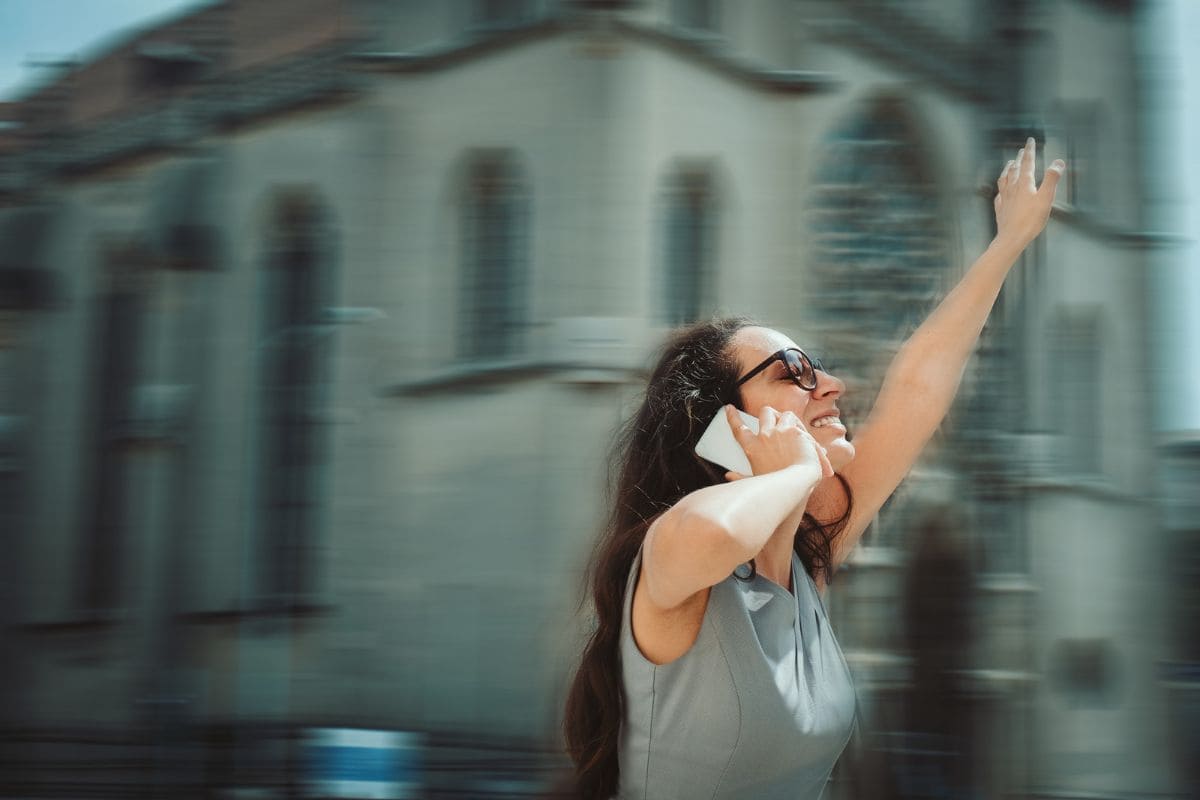 Telephonophobia Is The Intense Fear Of Talking On The Phone, And It’s Real