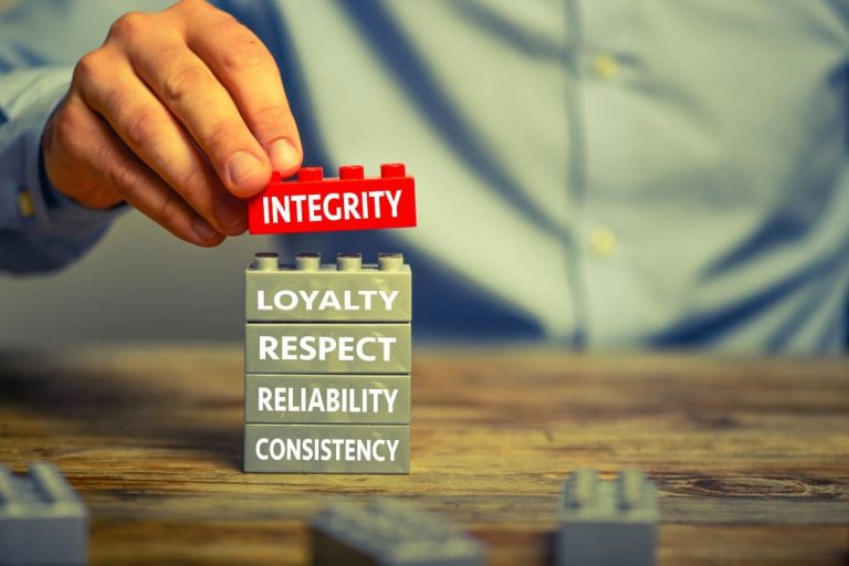People With True Integrity Have These 18 Awesome Traits